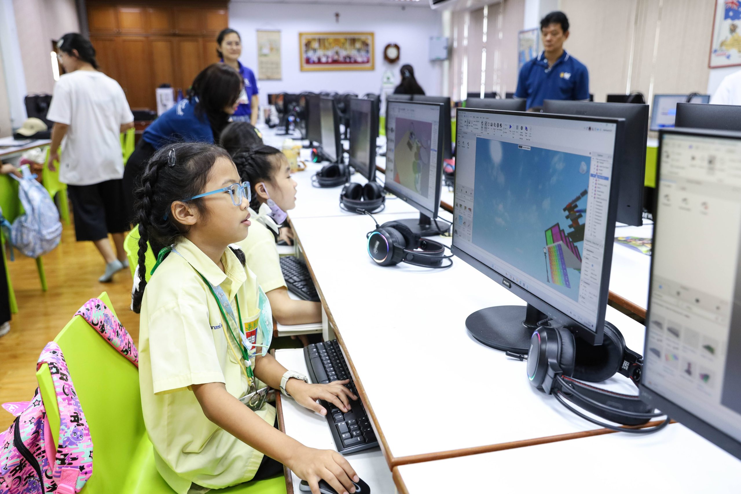 ค่าย Coding with Game Design vi Roblox Studio - St. Francis Xavier Convent
